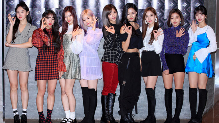 Top 10 Best-Selling K-Pop Groups of All Time - Efisy